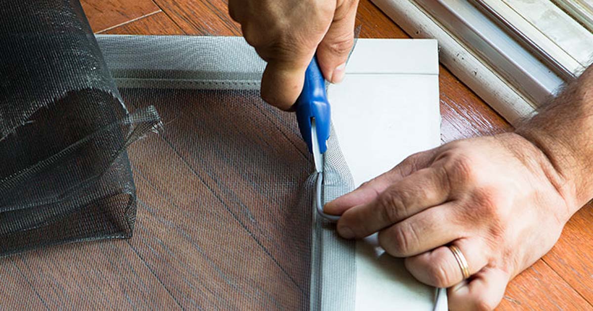 Tips on Installing a Screen Door | McCoy's