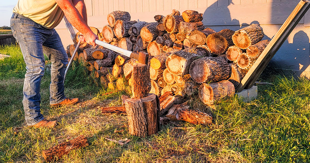 Splitting Firewood the Right Way | McCoy's