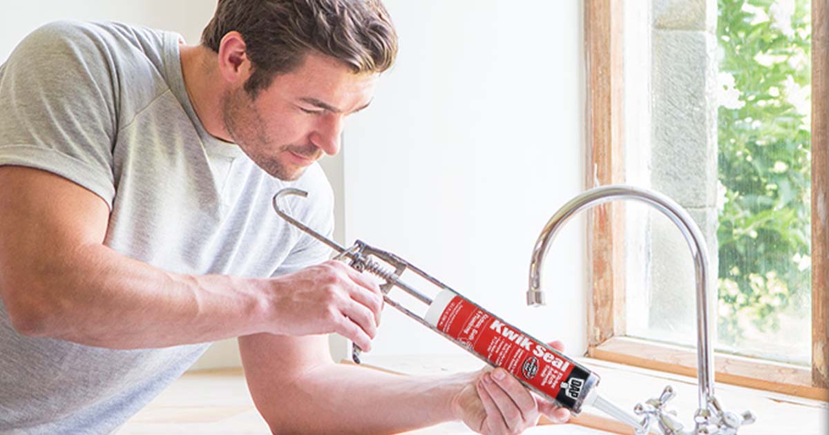 3 Signs It's Time to Re-Caulk | McCoy's